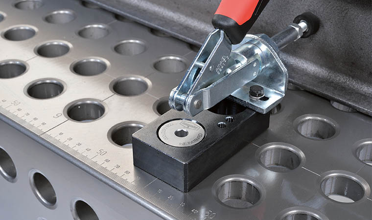 Detailview - Demmeler Maschinenbau - soudage de table / plateau ...